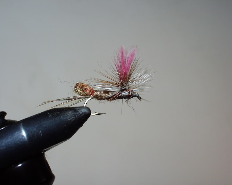Classic Michigan Dry Flies | The Tying Bench | Fiberglass Flyrodders