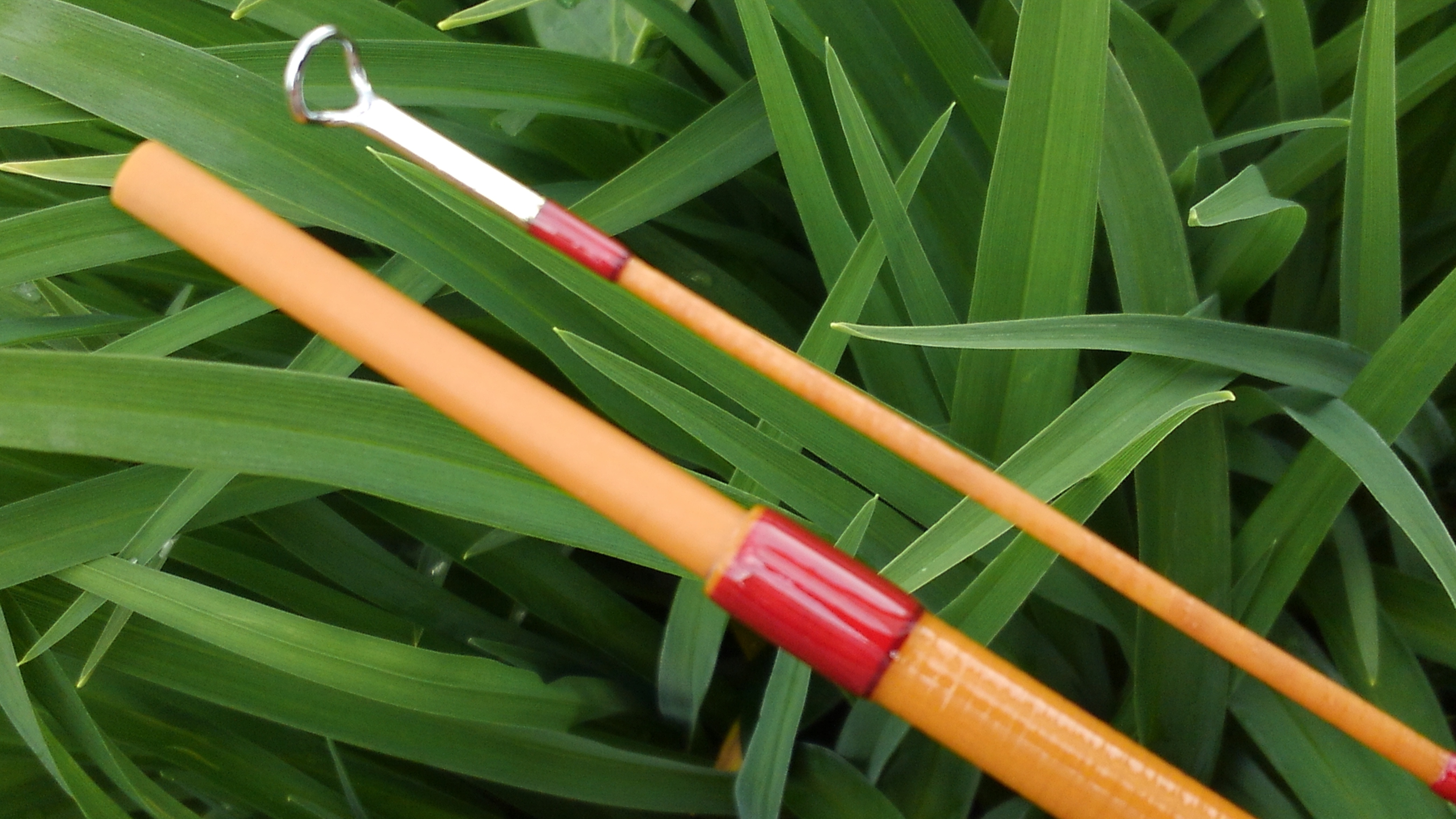 James Green 8'3" 7 wt in scarlet | Rod Photos | Fiberglass Flyrodders